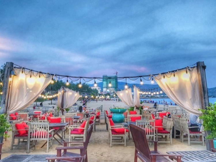 5 quán cafe view biển đẹp nhất Quy Nhơn, đến đây là có bộ ảnh cực xịn xò